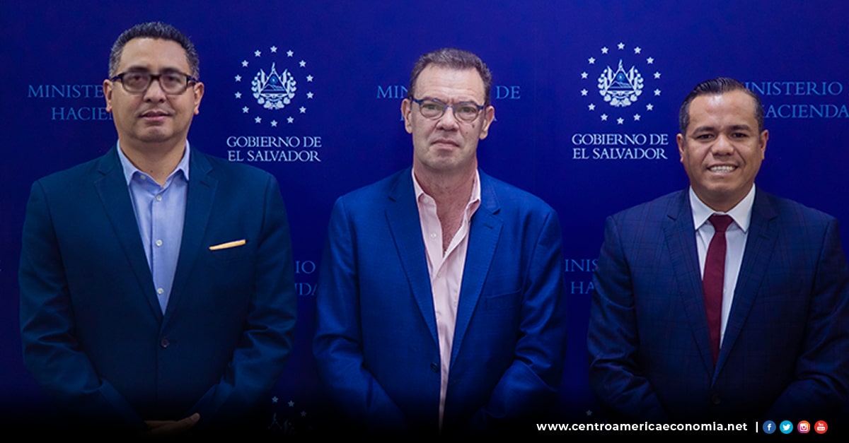 el-salvador-y-caf-avanzan-en-proyectos-para-el-desarrollo-del-pa-s