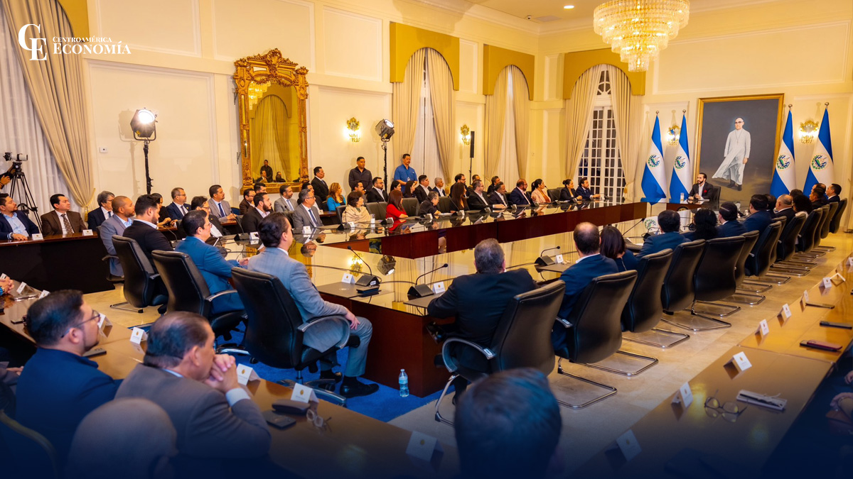 Presidente de El Salvador pide a fiscal general investigar a sus ...