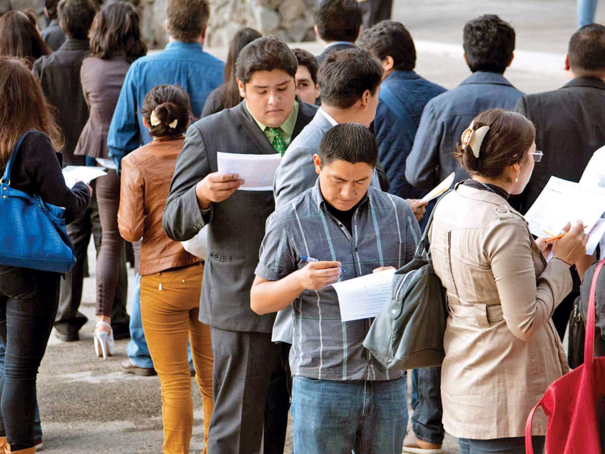 Desempleo en EEUU crece a 4,3% en julio, la tasa más alta desde 2021 ...